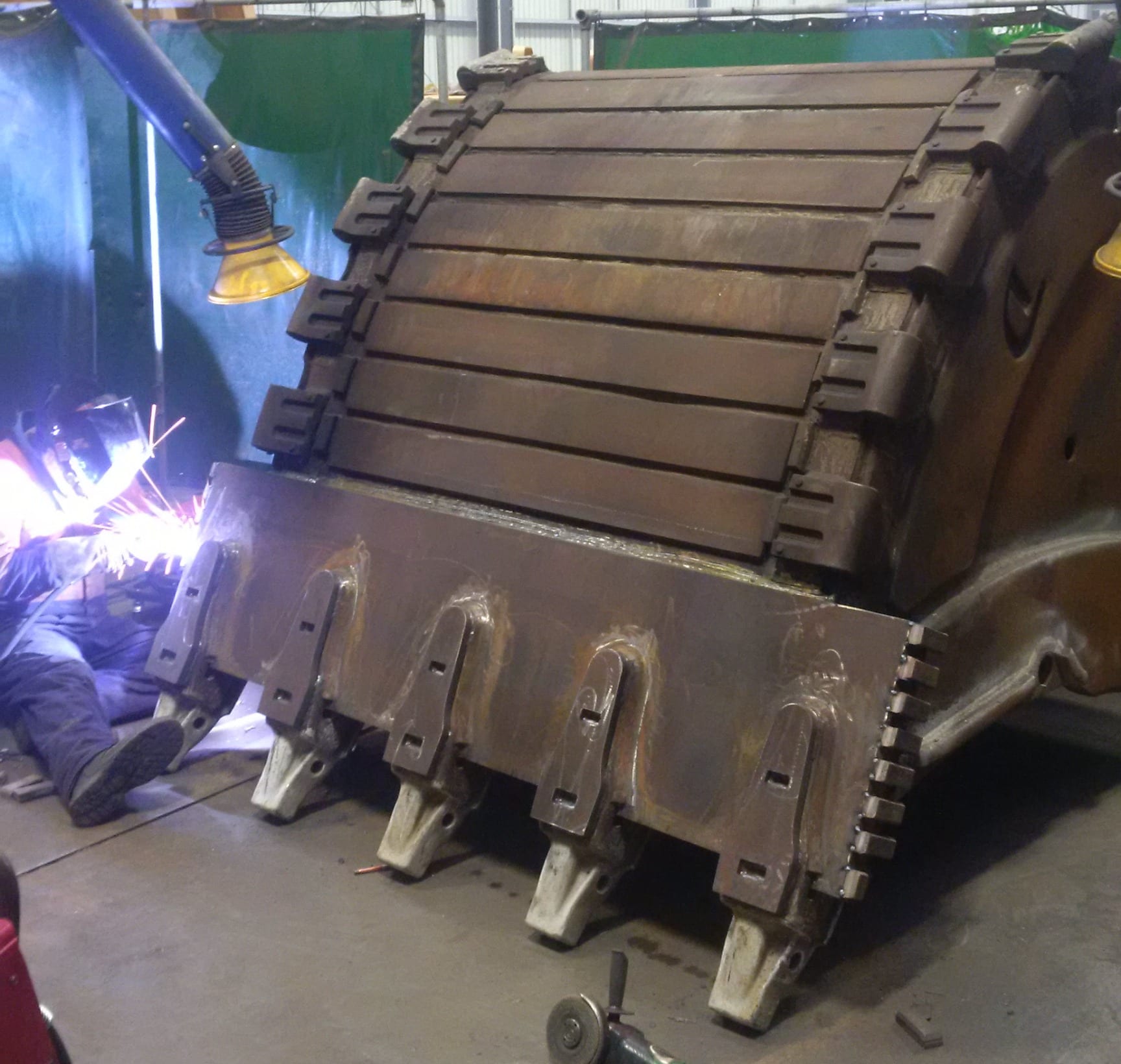 365 Bucket Rebuild - West-Trak NZ