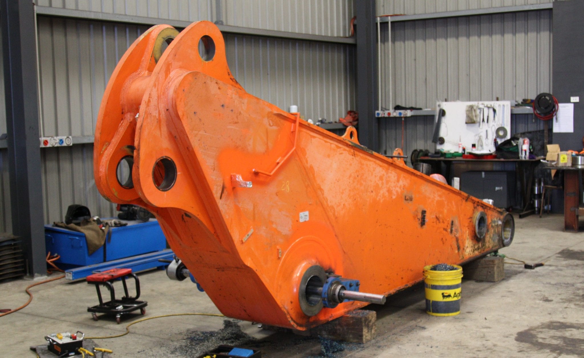 EX1200 Line Bore & Re-Bush - West-Trak NZ