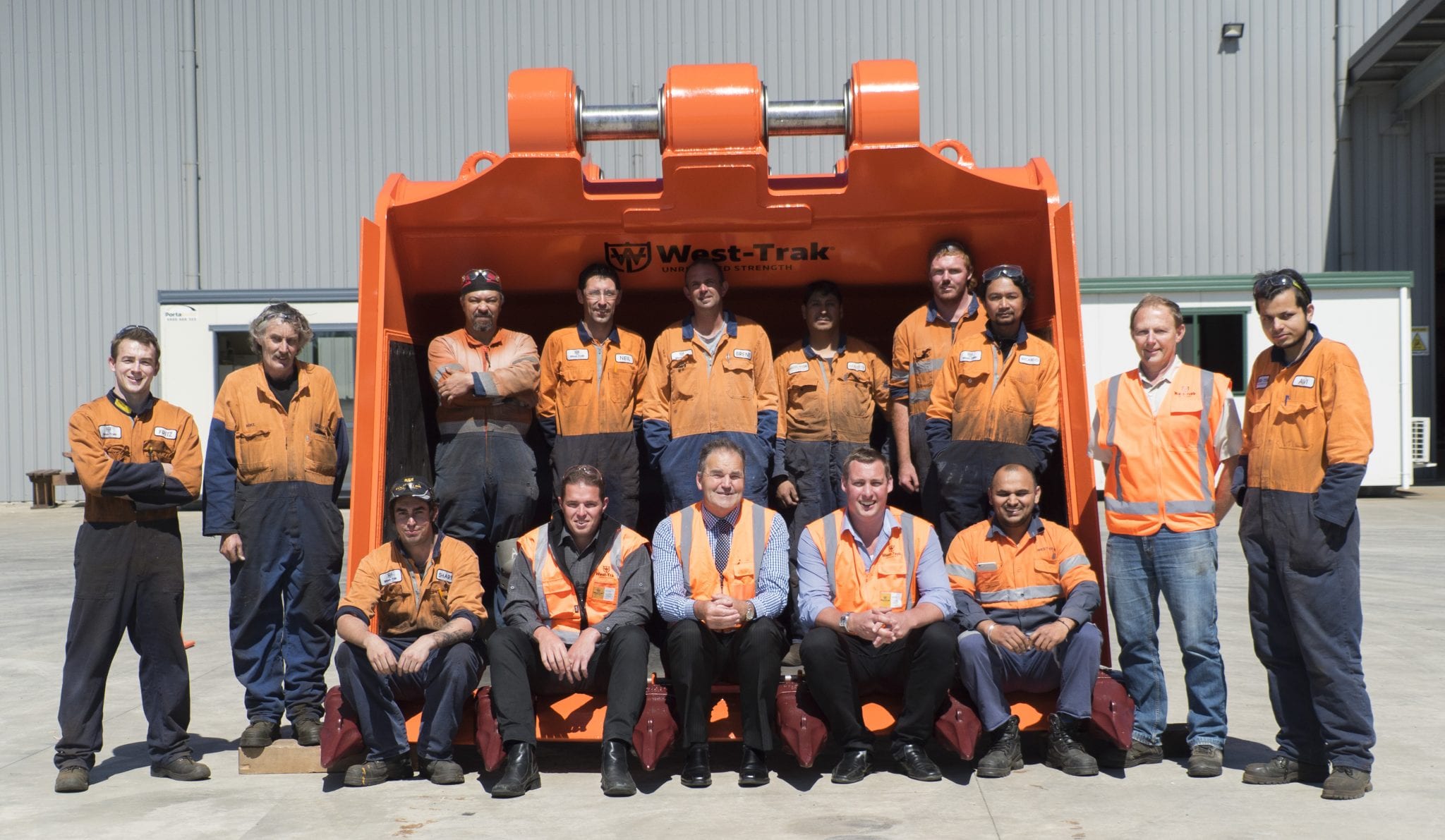 West-Trak Built EX1900 Bucket! - West-Trak NZ