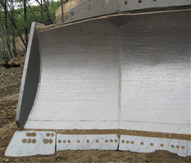 Dozer Blade Liner Chromium Carbide 18mm - West-Trak NZ