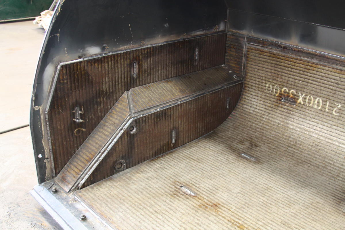 Loader Bucket Liner - West-Trak NZ