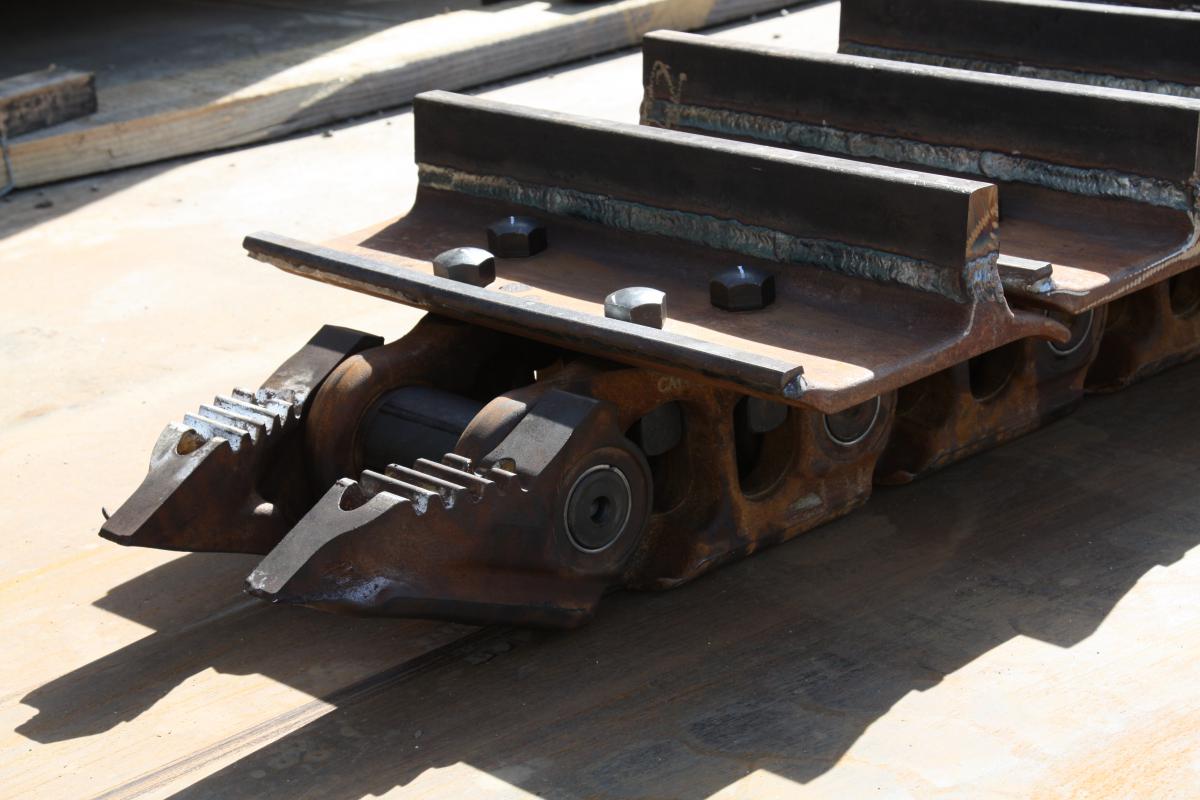 D10T Dozer Chain Rebuild - West-Trak NZ