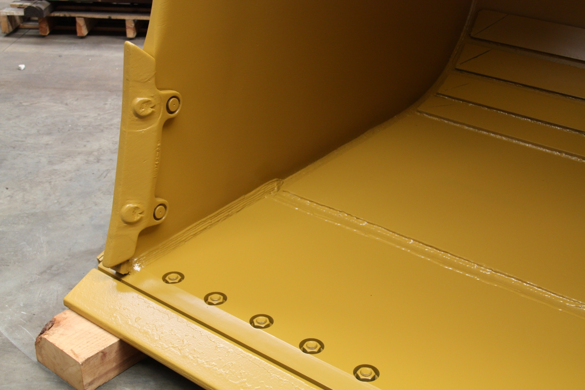 992K Loader Bucket Modification - West-Trak NZ