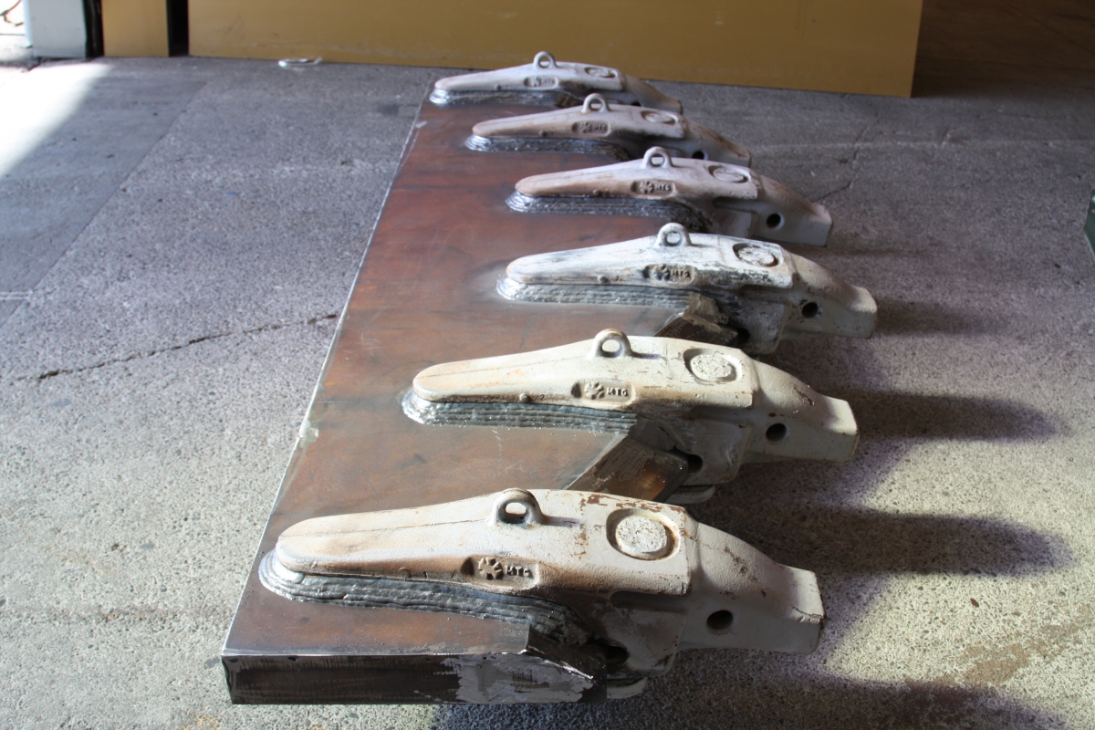 PC1000 Prefabricated Spade Edge - West-Trak NZ